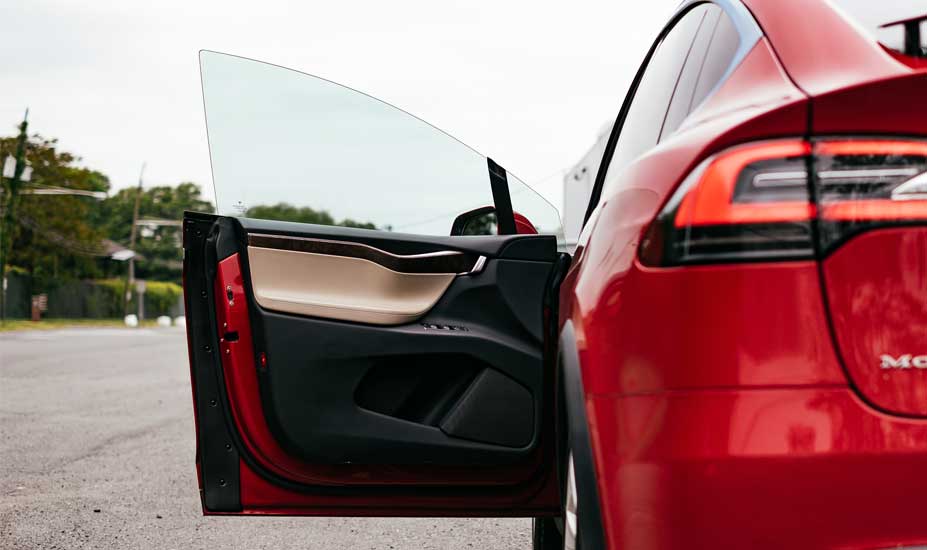 Why Are My Tesla Windows Misaligned? Top Tips to Fix! - EVjuicedup